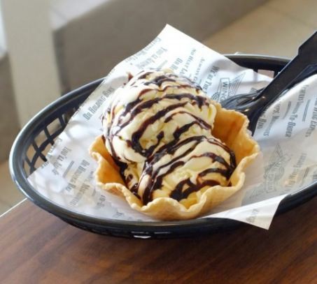 Waffle Ice Cream | Daftar Harga Menu Waffle Ice Cream Wingstop di ...